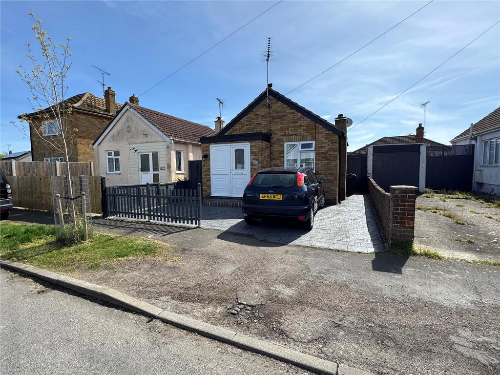 Jasmine Way, Jaywick, Clacton-on-Sea 1 bed bungalow for sale - £140,000