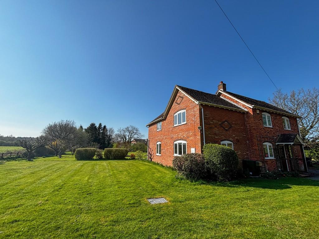 Station Road, Hodnet, Market Drayton 4 bed detached house - £1,600 pcm ...