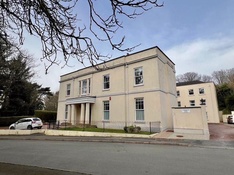 Chaddlewood house, Plympton... 2 bed flat - £50,000