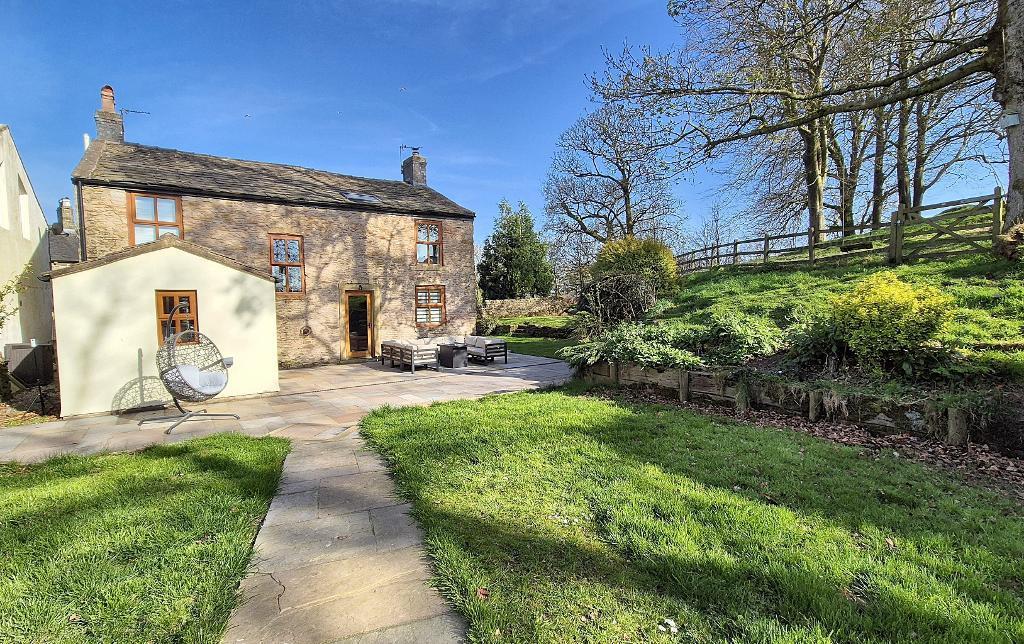 Old Nab Road, Langho, Blackburn, BB6 8DY 4 bed detached house for sale ...