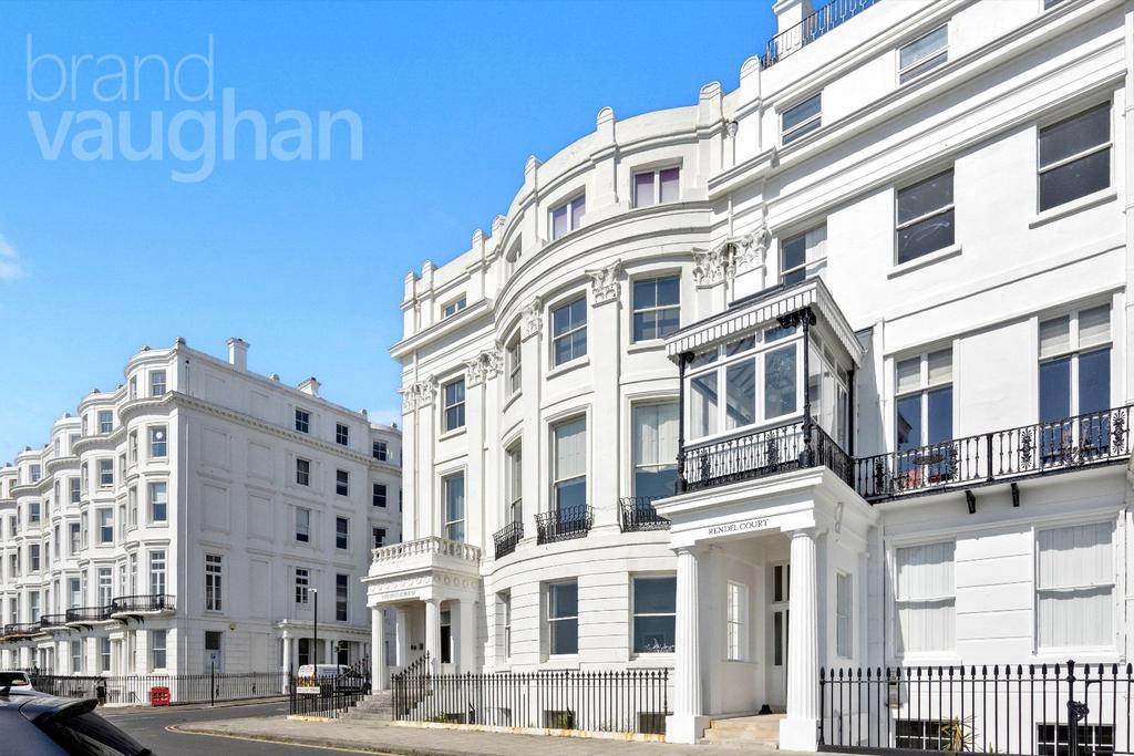 Chichester House, Chichester Terrace... 2 bed flat - £750,000