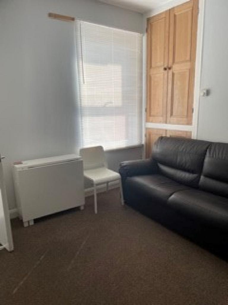 Nottingham NG7 4 bed house to rent - £452 pcm (£104 pw)