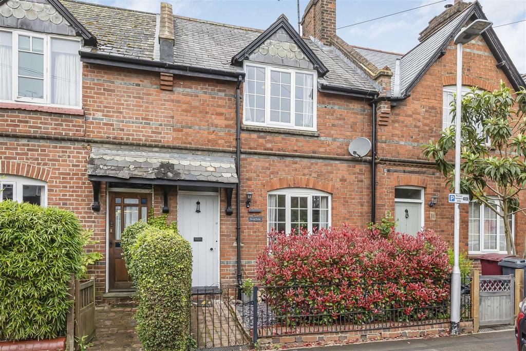 Whitley Park Lane, Reading 2 bed terraced house - £350,000