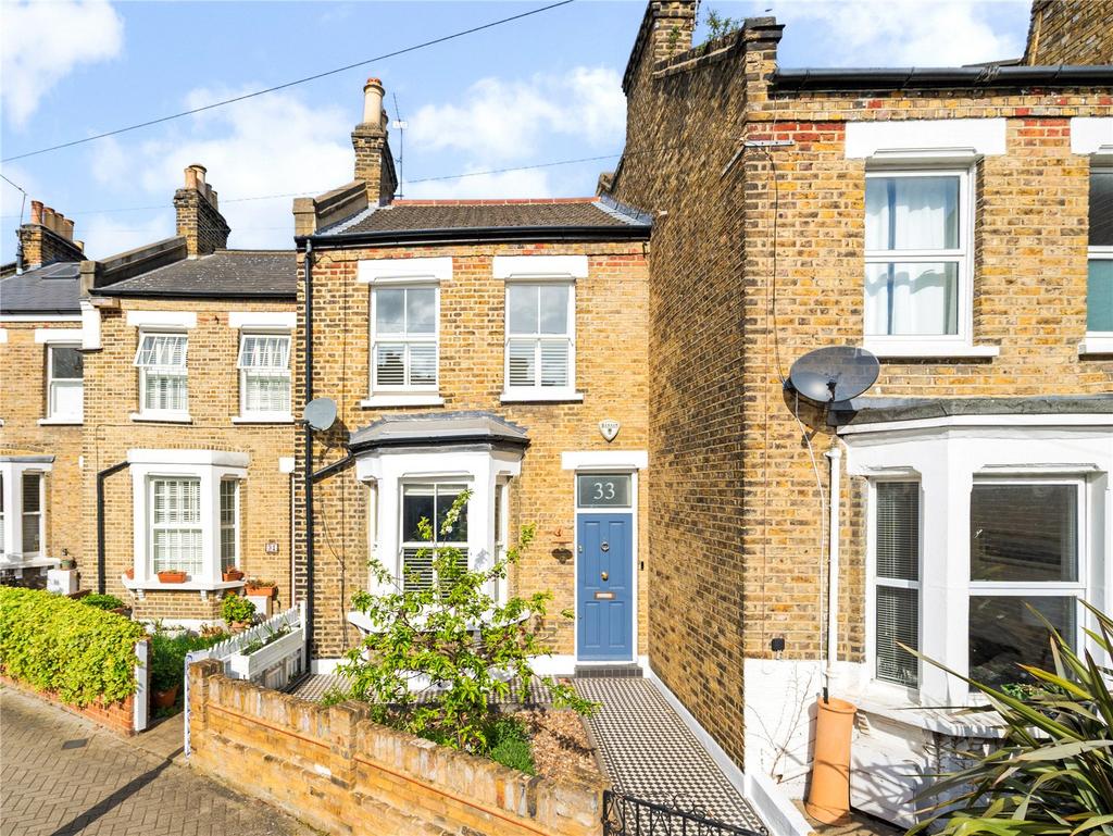 Bective Road, Putney, London, SW15 3 bed terraced house - £1,300,000