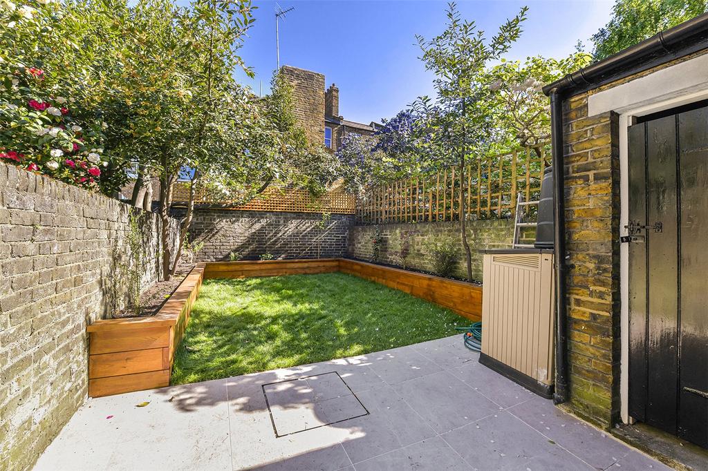 Walcot Square, London, SE11 4 bed house - £3,900 pcm (£900 pw)