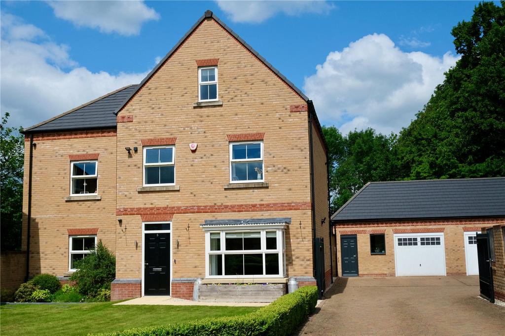 Elmete Green, Leeds, LS8 5 bed detached house - £1,100,000