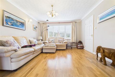 Houses for sale in Burghfield Common | OnTheMarket