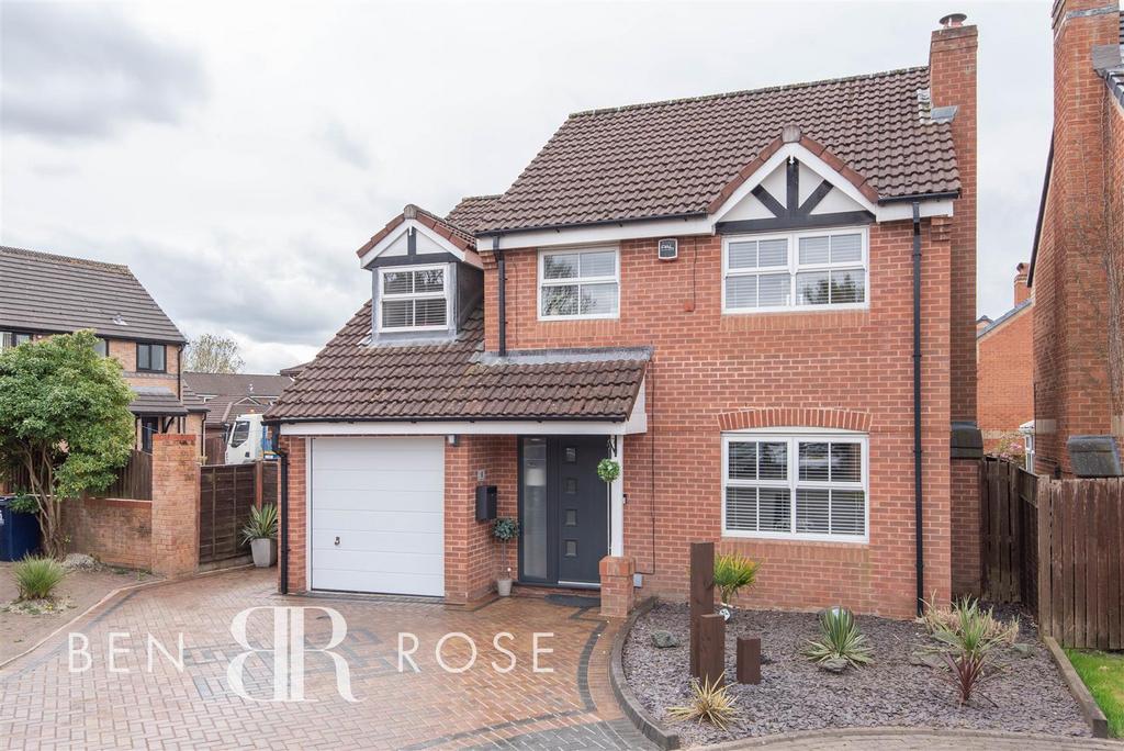 Calderbank Close, Leyland 4 bed detached house - £299,995