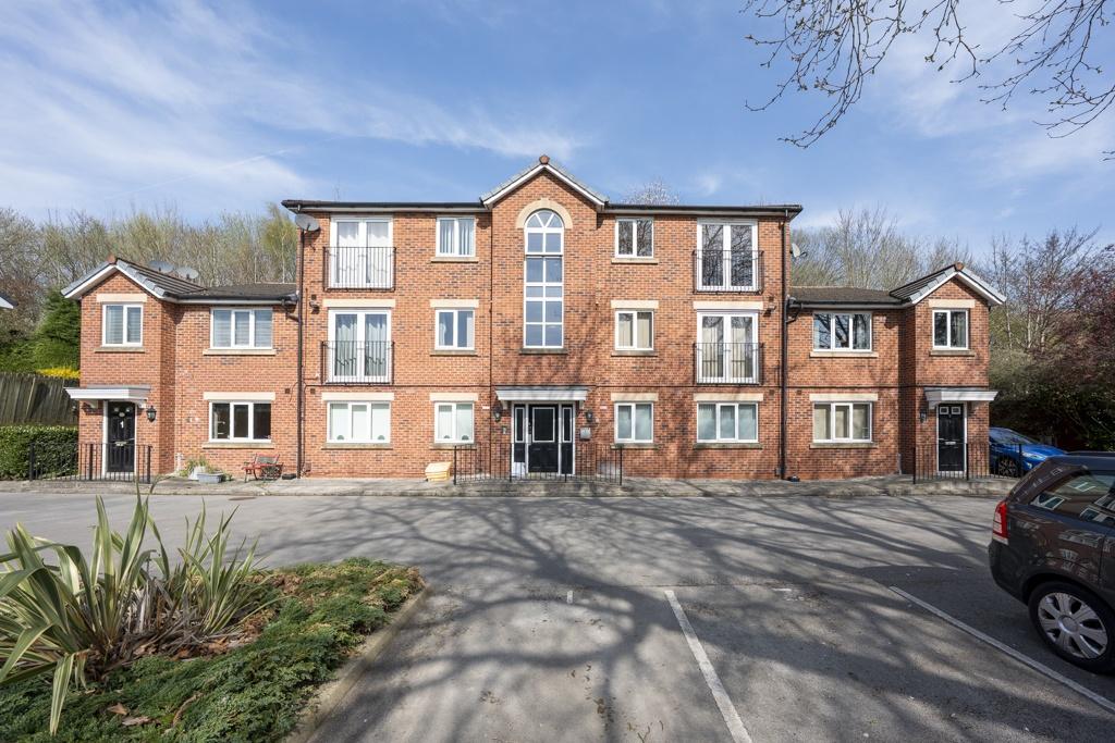Victoria Court, Platt Bridge 2 bed flat for sale - £90,000