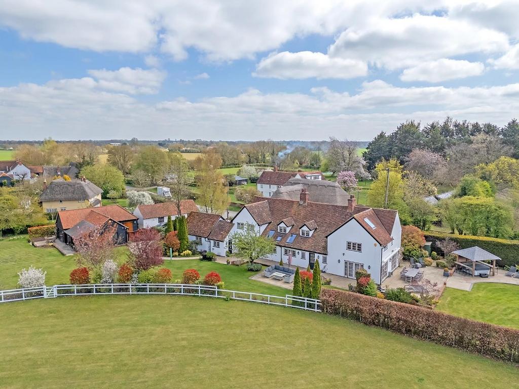Rands Road, High Roding, Dunmow 5 bed cottage for sale - £1,750,000