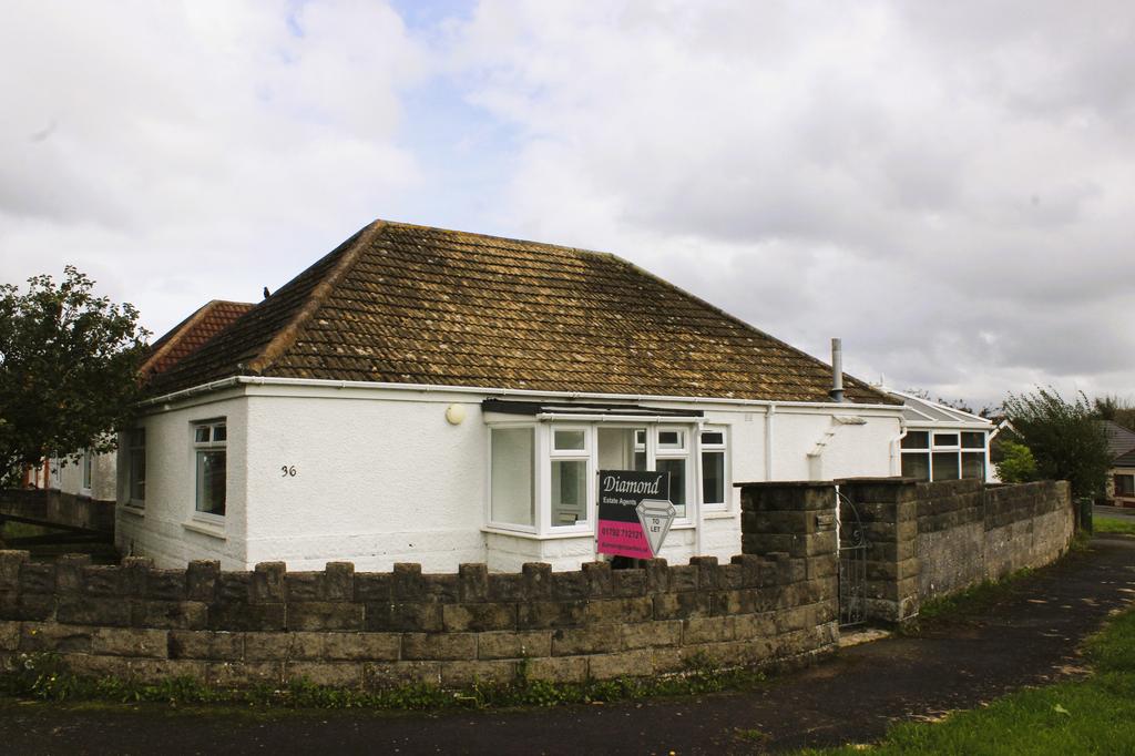 Belvedere Close, Swansea, SA3 3 3 bed bungalow to rent - £1,200 pcm (£ ...