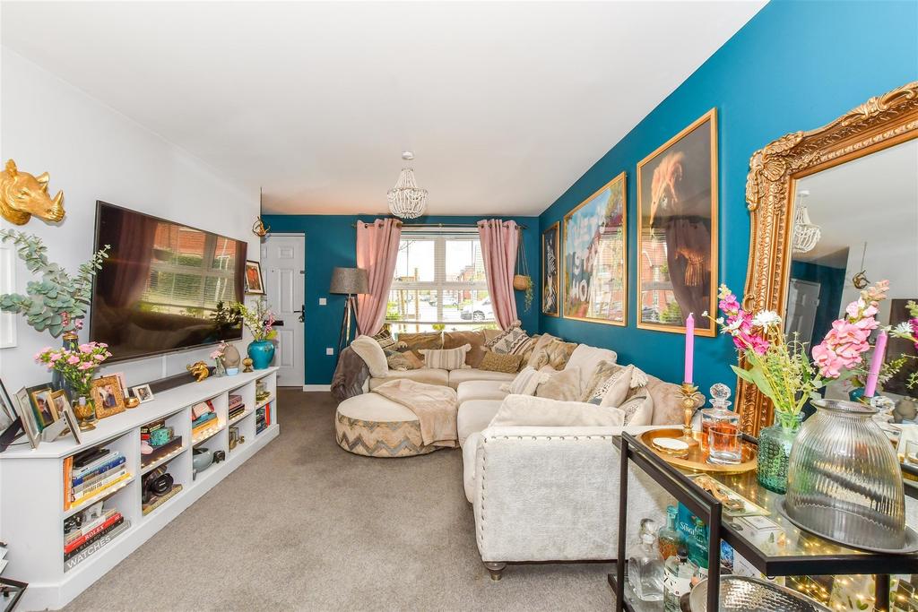 Crouch Road, Staplehurst, Kent 2 bed terraced house for sale - £315,000