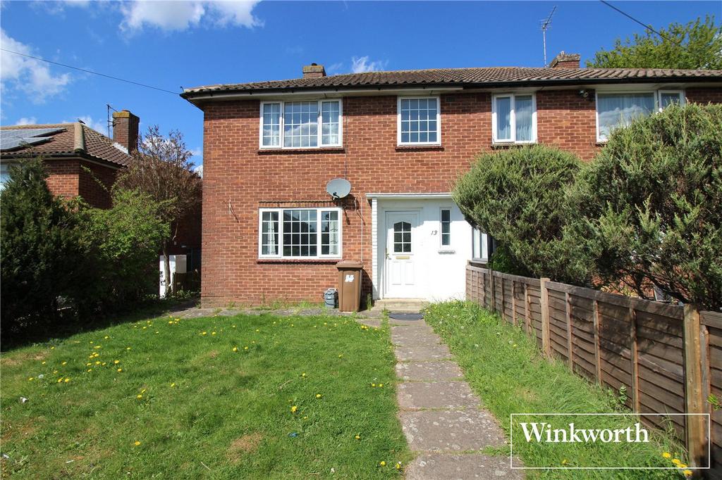 Grove Road, Borehamwood... 3 bed semi-detached house to rent - £2,000 pcm (£462 pw)
