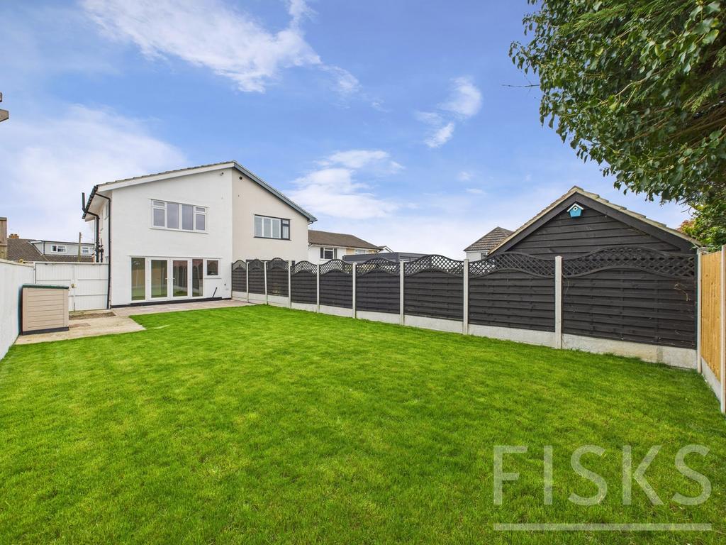 Thundersley Church Road, Benfleet, SS7 3 bed semi-detached house for ...