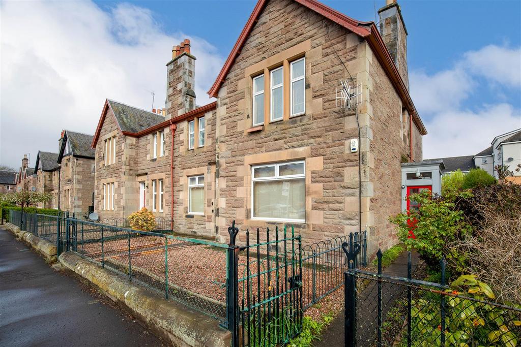 Muirton Place, Perth 2 bed flat for sale - £178,000