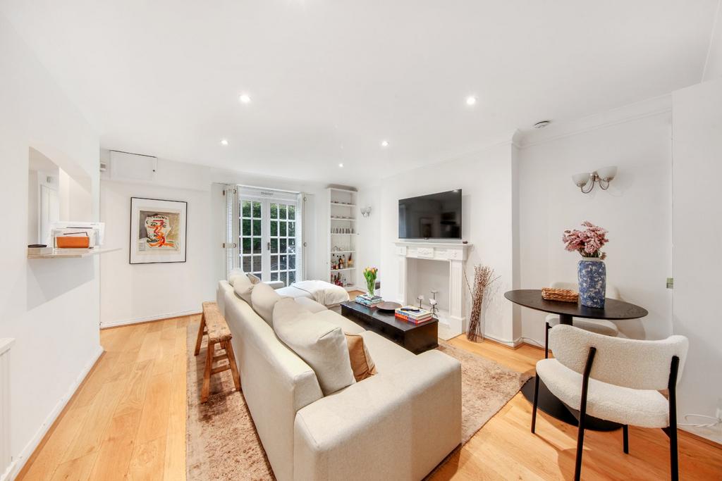Alma Square, St Johns Wood, London 2 bed flat - £2,750 pcm (£635 pw)