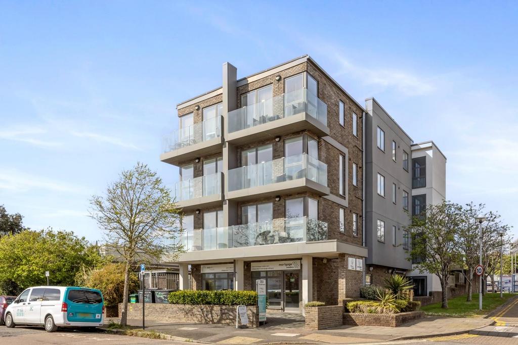 Portland Road, Hove 2 bed apartment for sale - £325,000