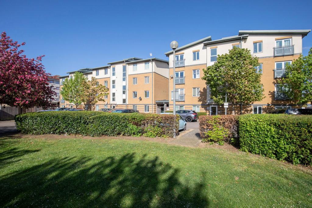 Providence Park Princess Elizabeth... 1 bed apartment for sale - £130,000