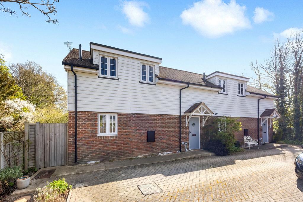 The Old Forge, Rusper, RH12 2 bed semi-detached house for sale - £425,000