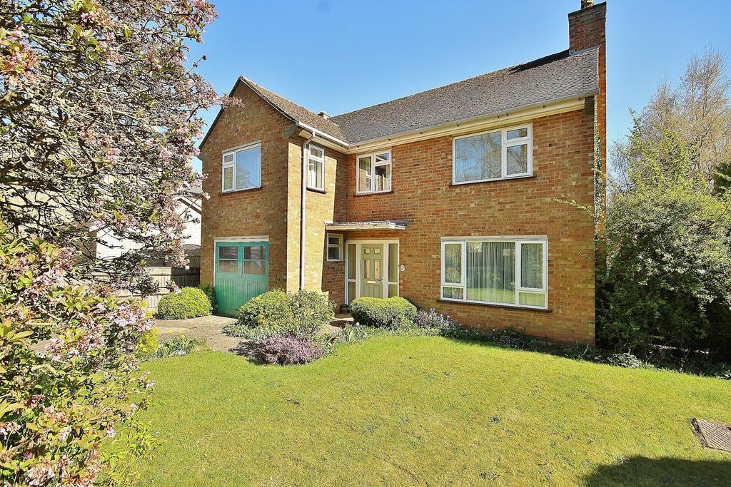 New Yatt Road, Witney, OX28 3 bed detached house for sale - £650,000