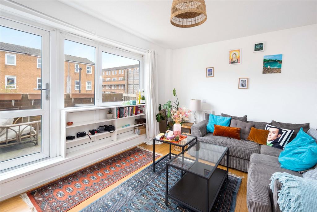 Mabley Street, Homerton, London, E9 3 bed maisonette for sale - £600,000