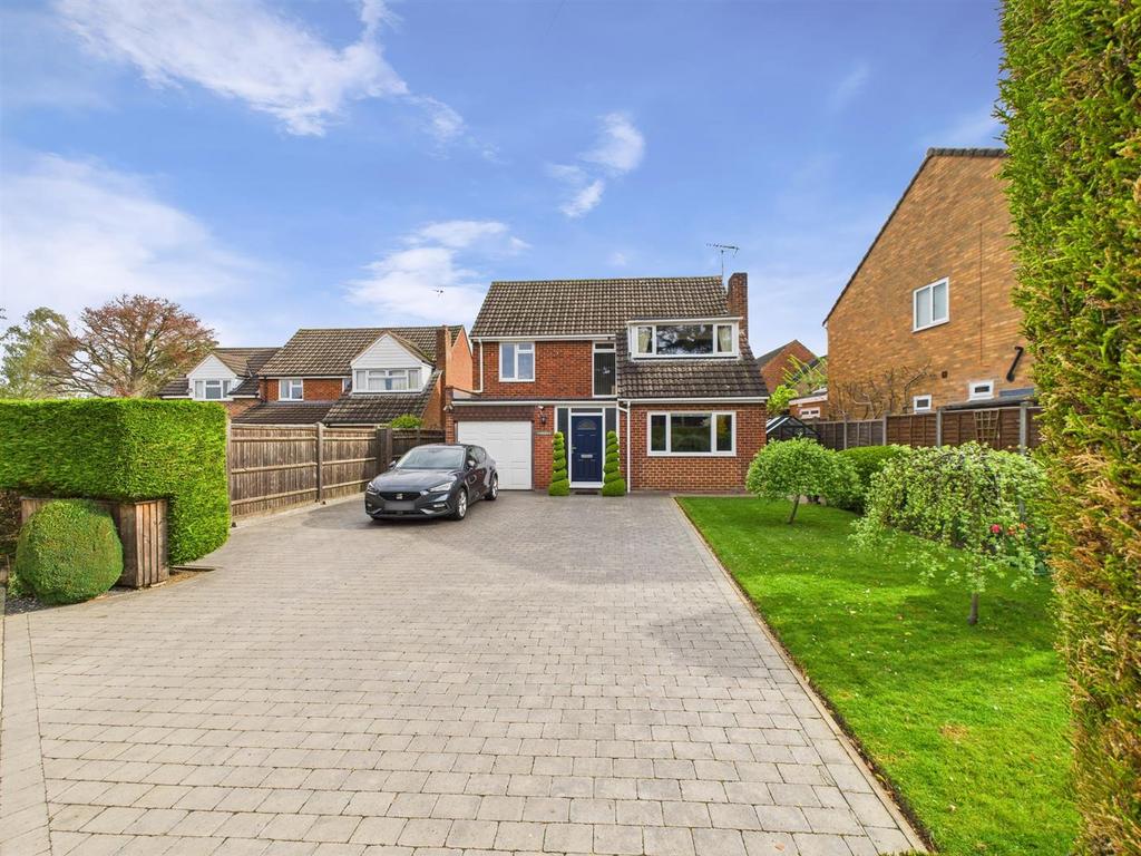 Parton Road, Churchdown, Gloucester 4 bed detached house for sale - £ ...