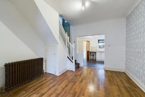 Houses to rent in Hull | OnTheMarket