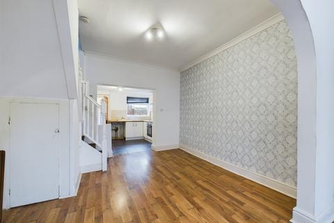 Houses to rent in Hull | OnTheMarket
