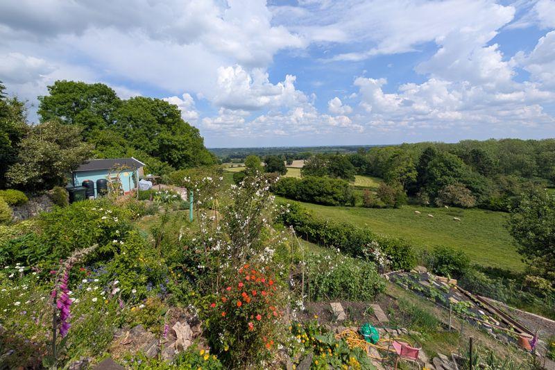 Fron Isaf, Chirk 2 bed cottage - £179,950
