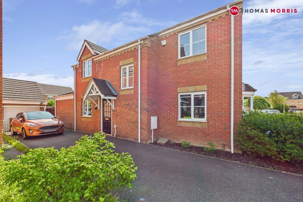Brunel Drive, Bedfordshire SG18 4 bed detached house for sale - £550,000