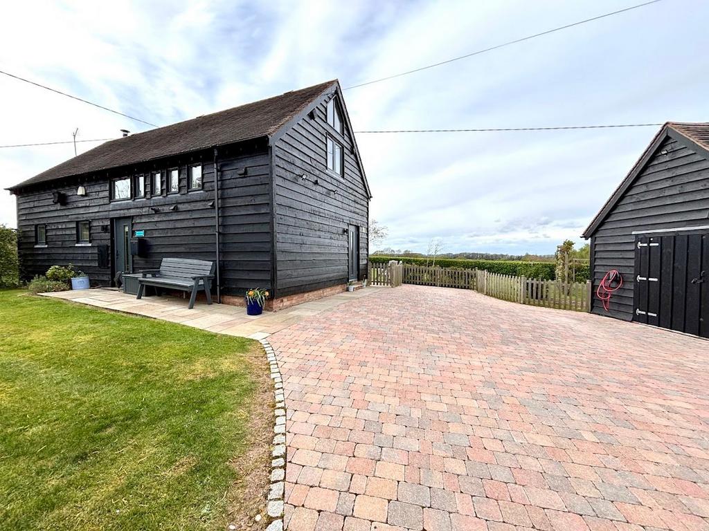 Evesham Road, Evesham WR11 3 bed detached house for sale - £650,000