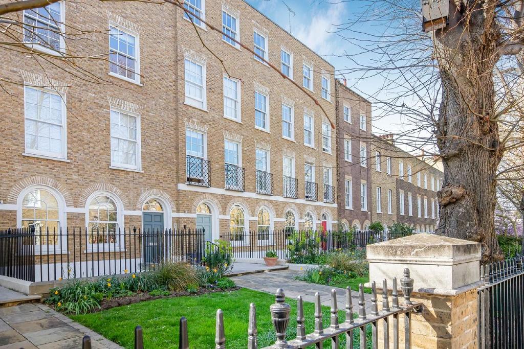 Grove Lane, London SE5 3 bed flat - £875,000