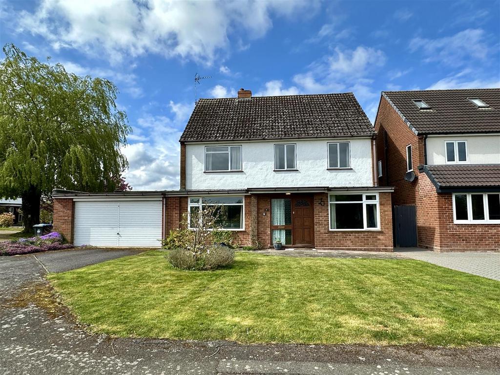 Elm Drive, Oversley Green, Alcester 3 bed detached house for sale - £ ...