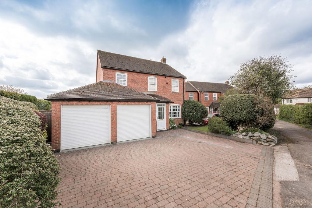 Roman Walk, Wall, Lichfield... 4 bed detached house for sale - £600,000