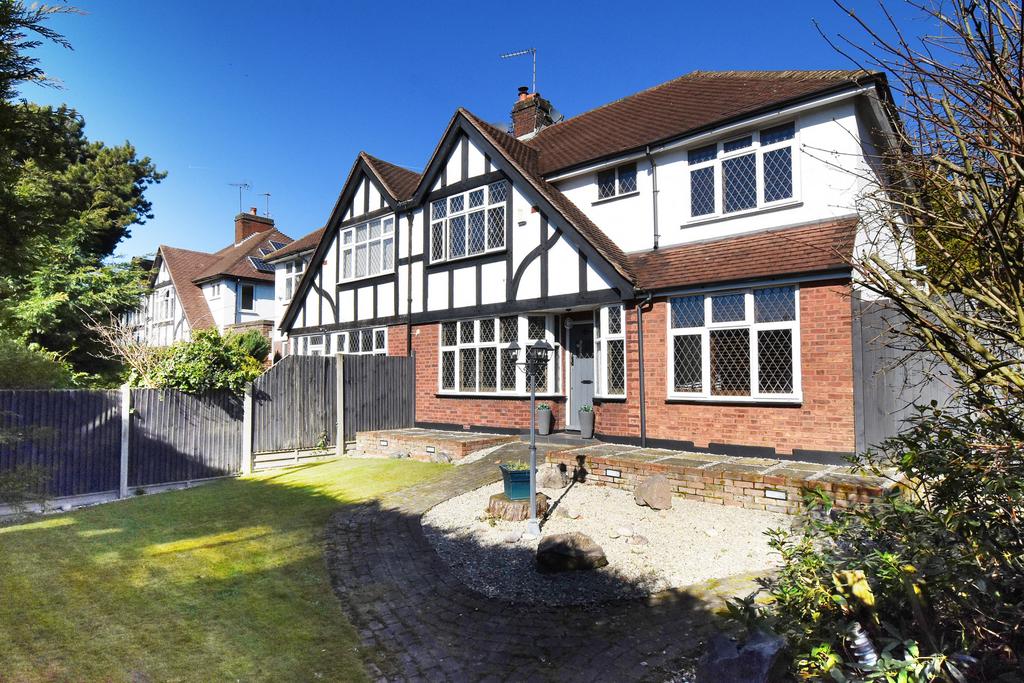 Widmore Road, Bromley 4 bed semi-detached house for sale - £850,000