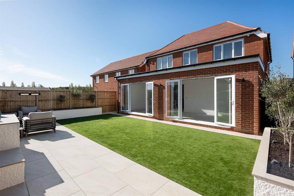 Caddie Walk, Herne Bay 4 bed detached house for sale - £570,000