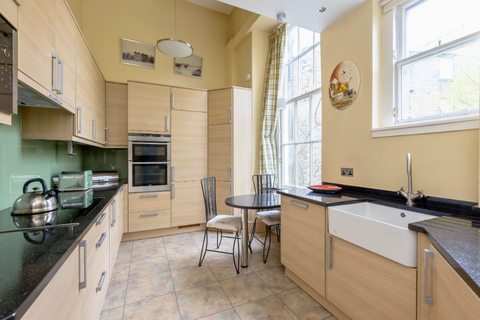 Houses for sale in Edinburgh City Centre | OnTheMarket
