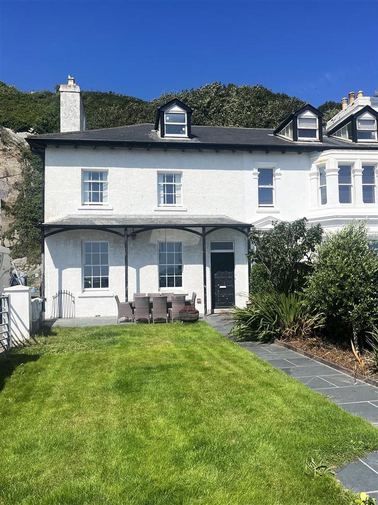 Strathallan Crescent, Isle of Man IM2 6 bed terraced house - £695,000