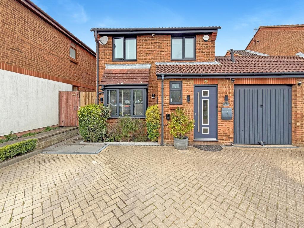 Highfields Close, Dunstable LU5 3 bed link detached house for sale - £ ...