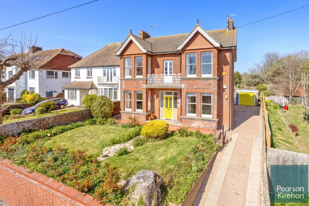 Park Lane, Southwick, Brighton 6 bed detached house for sale - £900,000