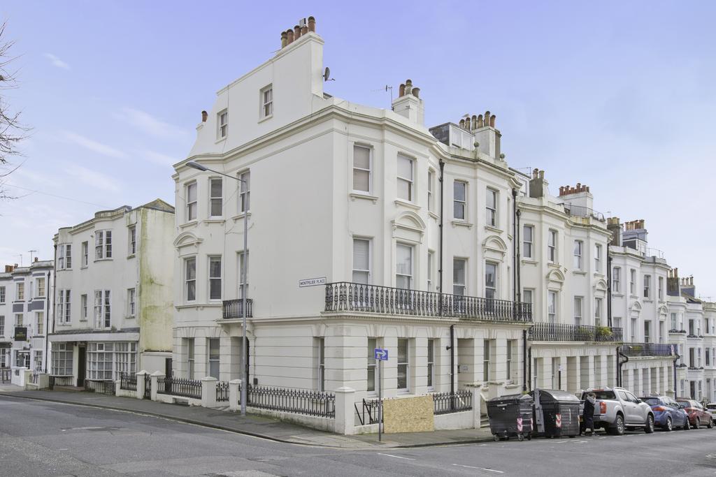 Norfolk Road, Brighton BN1 1 bed flat - £1,150 pcm (£265 pw)