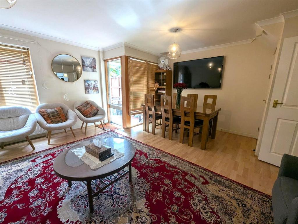 Carlton Vale,Kilburn,NW6 3 bed house for sale - £750,000
