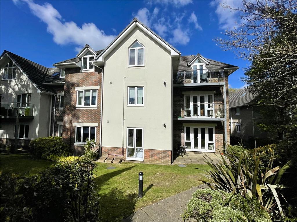 Wimborne Road, Bournemouth, Dorset, BH2 2 bed apartment for sale - £260,000