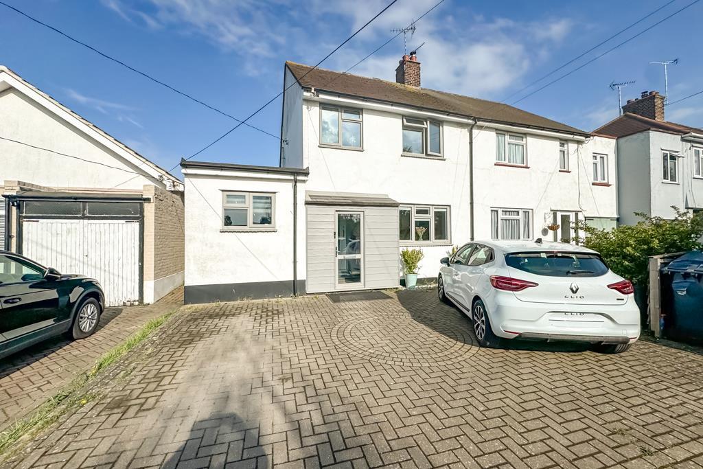 Ashingdon Road, Rochford SS4 4 bed semi-detached house for sale - £400,000