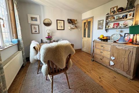 Houses for sale in Bramley, Surrey | OnTheMarket