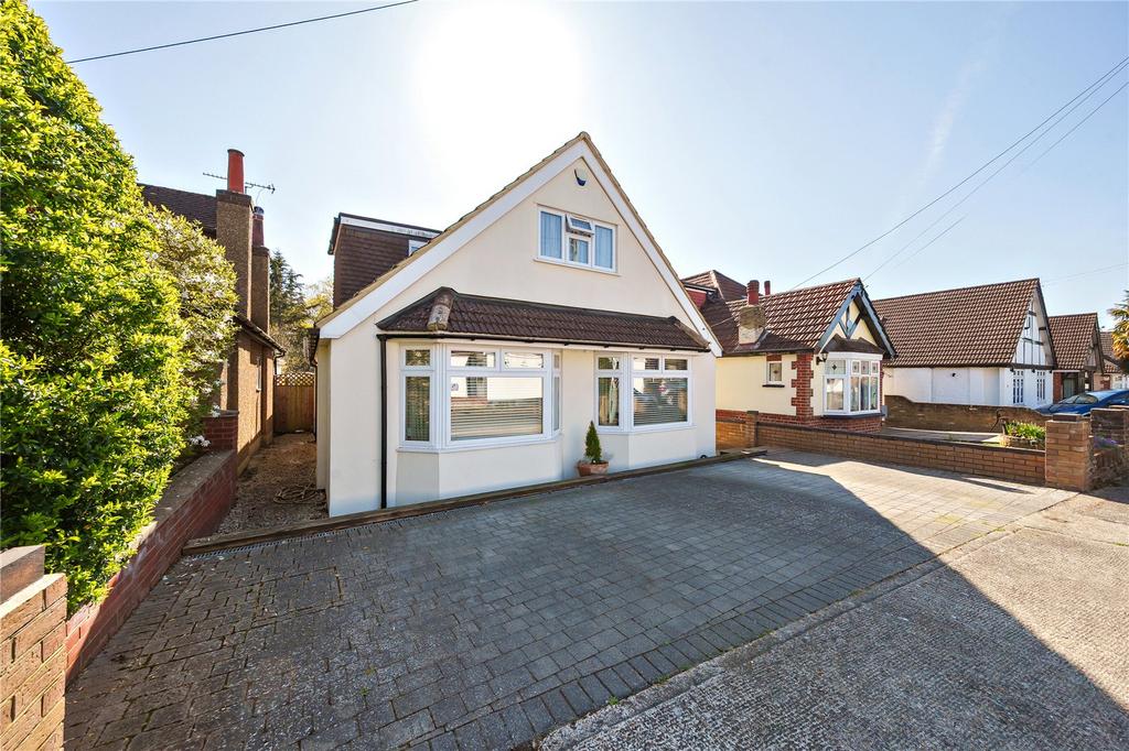 Hill Rise, Ruislip HA4 4 bed bungalow for sale - £900,000