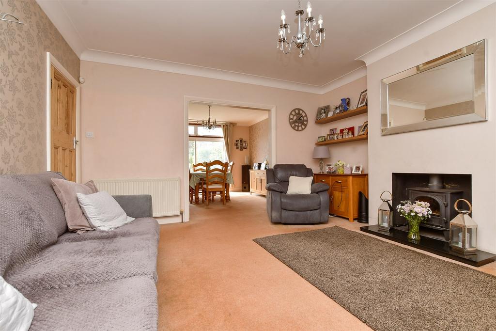 Sanderstead Hill, South Croydon, Surrey 4 bed semi-detached house for ...