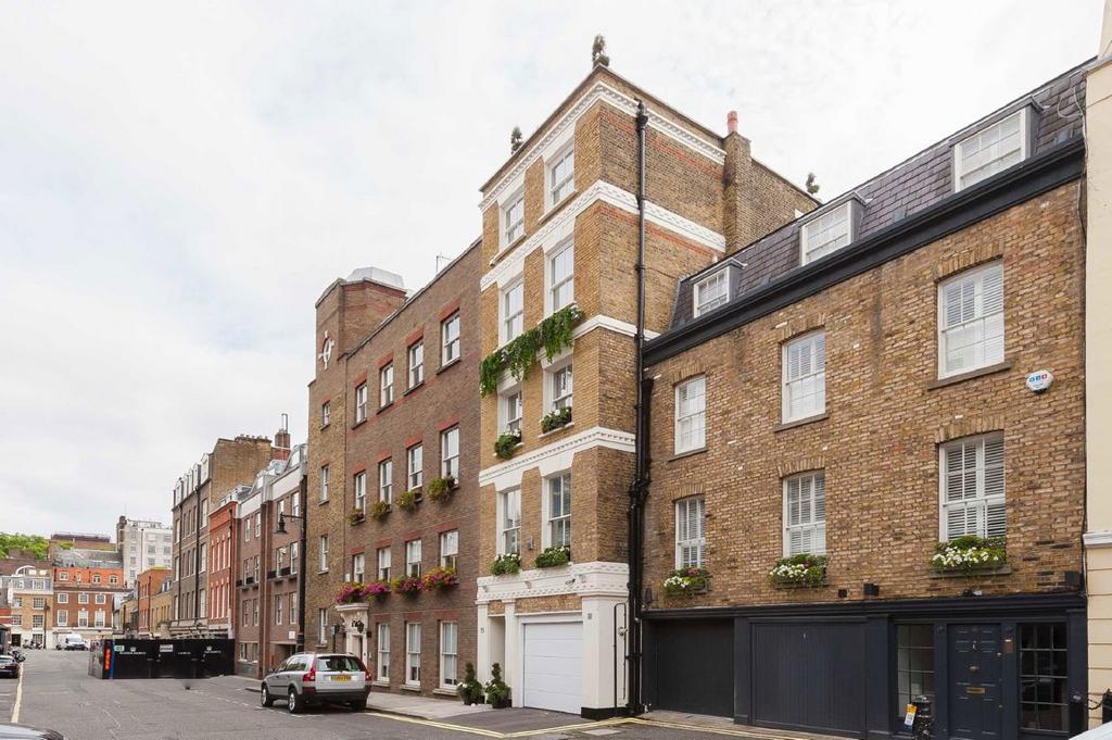 Hays Mews, London W1J 3 bed terraced house to rent - £16,250 pcm (£ ...
