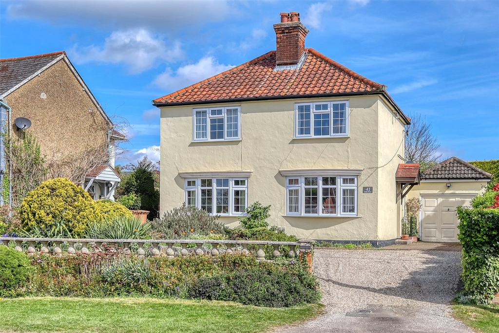Mill Road, Stock, Ingatestone, Essex... 3 bed detached house for sale ...