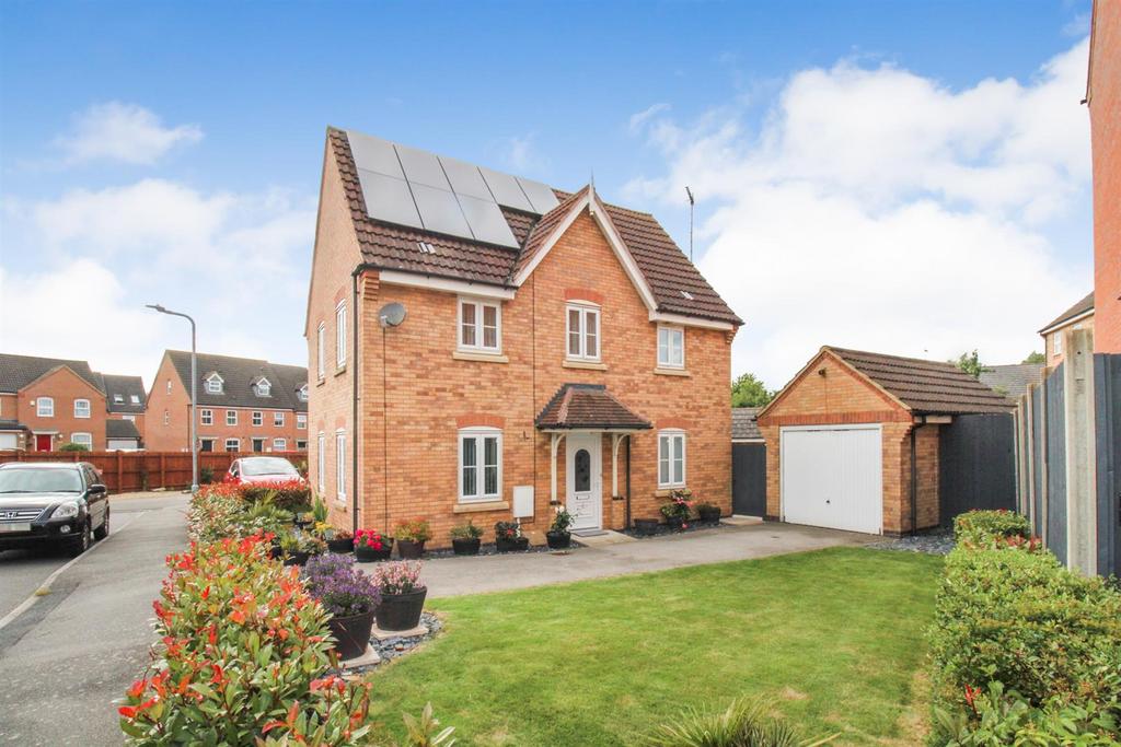 Fieldfare Close, Corby NN18 3 bed semi-detached house for sale - £275,000